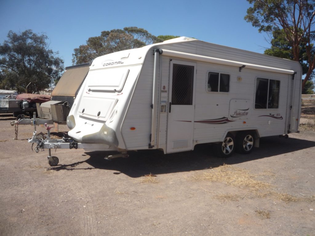 P1060676 - Augusta Caravan & Campers